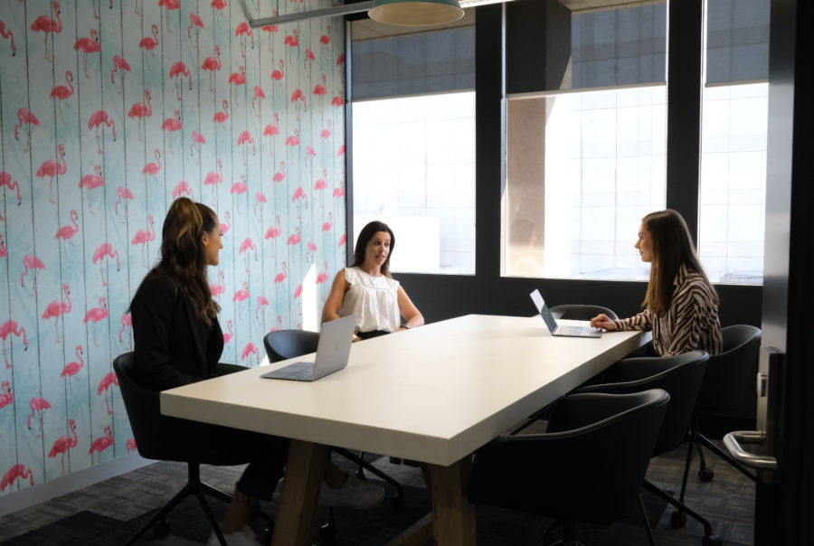 Inside CreativeCubes.Co